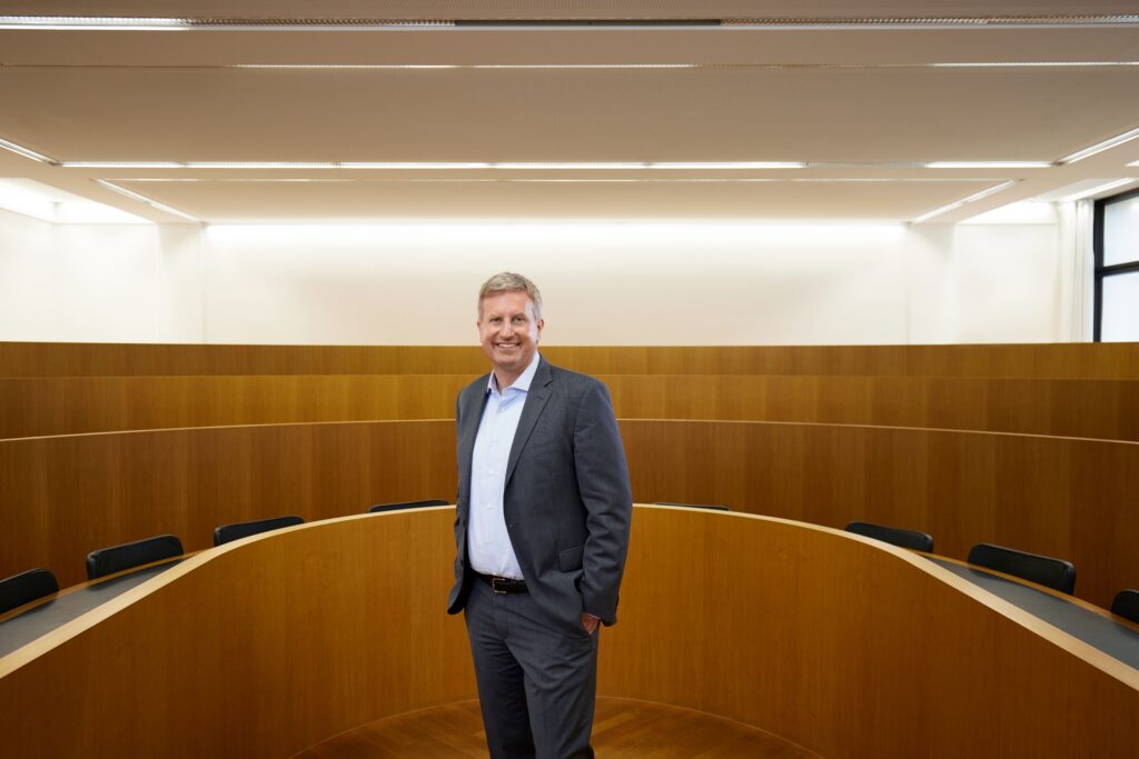 Prof. Dr. Oliver Hinz im Interview - ForeSight